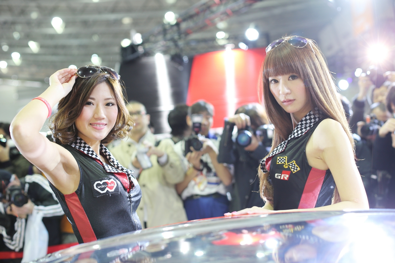 Photo Gallery in TOKYO AUTO SALON 2014 | GAZOO Lady | TOYOTA GAZOO Racing