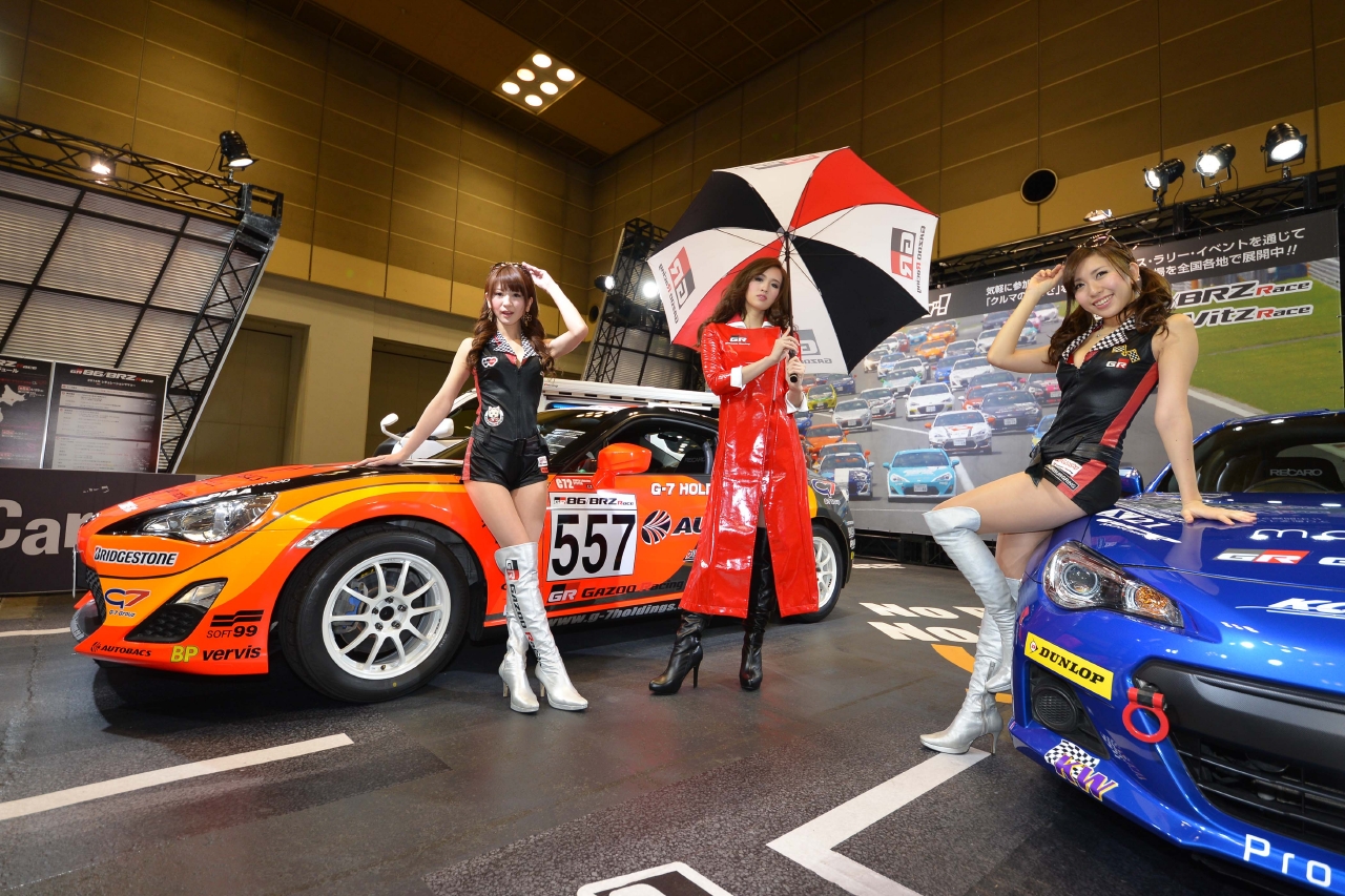 Photo Gallery in OSAKA AUTO MESSE 2014 | GAZOO Lady | TOYOTA GAZOO Racing